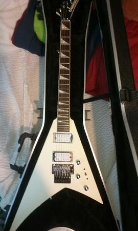 Jackson Randy Rhoades Flying V - $550 - Nassau, NY